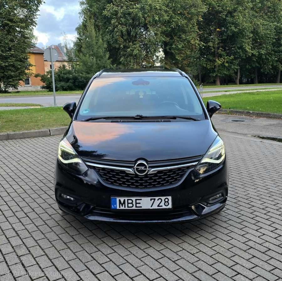 Blue Opel Zafira Tourer 2017 in Siauliai, with an engine capacity of 1.60 L and mileage of 250 thousand km for 5950 €, photo 7 on AUTOMOTO.COM.LV