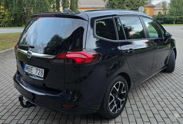 Опель Zafira Tourer 2017 в Шяуляй на AUTOMOTO.COM.LV Синий Опель Zafira Tourer 2017 в Шяуляй, объемом двигателя 1.60 л и пробегом 250 тыс. км за 5950 €, фото 10 на AUTOMOTO.COM.LV