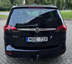 Blue Opel Zafira Tourer 2017 in Siauliai, with an engine capacity of 1.60 L and mileage of 250 thousand km for 5950 €, photo 11 on AUTOMOTO.COM.LV