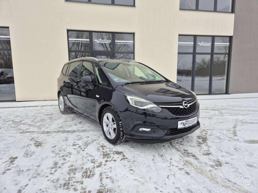 Синий Опель Zafira Tourer 2018 в Мариямполе, объемом двигателя 1.60 л и пробегом 265 тыс. км за 8500 €, фото 1 на AUTOMOTO.COM.LV