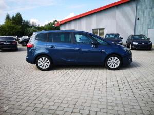 Blue Opel Zafira Tourer 2018 in Radviliskis, with an engine capacity of 1.36 L and mileage of 167 thousand km for 7750 €, photo 6 on AUTOMOTO.COM.LV