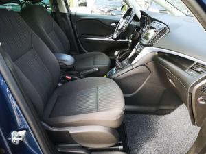 Blue Opel Zafira Tourer 2018 in Radviliskis, with an engine capacity of 1.36 L and mileage of 167 thousand km for 7750 €, photo 17 on AUTOMOTO.COM.LV