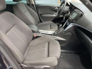 Blue Opel Zafira Tourer 2019 in Marijampole, with an engine capacity of 1.96 L and mileage of 249 thousand km for 8499 €, photo 34 on AUTOMOTO.COM.LV