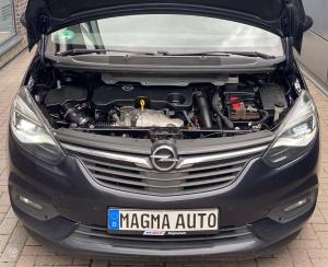 Blue Opel Zafira Tourer 2019 in Marijampole, with an engine capacity of 1.96 L and mileage of 223 thousand km for 8450 €, photo 37 on AUTOMOTO.COM.LV