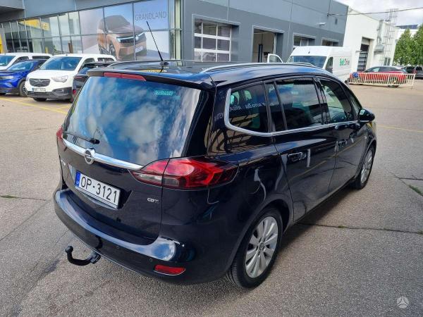 Zils Opel Zafira Tourer 2019 Rīga, ar dzinēja tilpumu 1.96 L un nobraukumu 159 tūkst. km par 11700 €, foto 2 vietnē AUTOMOTO.COM.LV