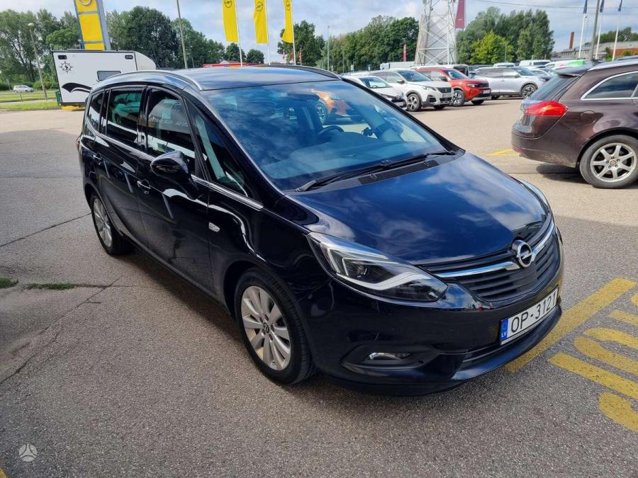 Zils Opel Zafira Tourer 2019 Rīga, ar dzinēja tilpumu 1.96 L un nobraukumu 159 tūkst. km par 11700 €, foto 4 vietnē AUTOMOTO.COM.LV