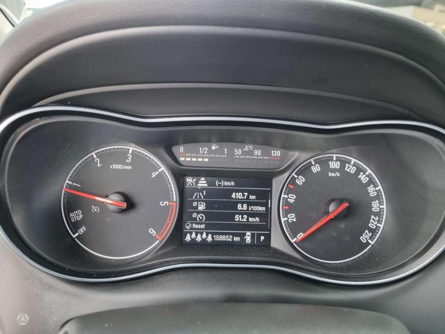 Zils Opel Zafira Tourer 2019 Rīga, ar dzinēja tilpumu 1.96 L un nobraukumu 159 tūkst. km par 11700 €, foto 10 vietnē AUTOMOTO.COM.LV
