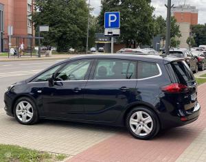 Blue Opel Zafira Tourer 2019 in Marijampole, with an engine capacity of 1.96 L and mileage of 223 thousand km for 8450 €, photo 13 on AUTOMOTO.COM.LV