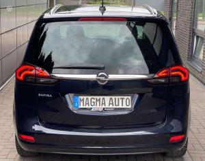 Blue Opel Zafira Tourer 2019 in Marijampole, with an engine capacity of 1.96 L and mileage of 223 thousand km for 8450 €, photo 17 on AUTOMOTO.COM.LV