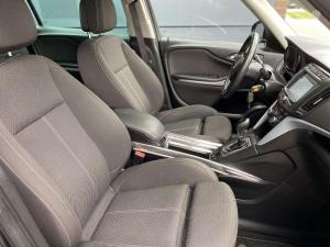 Blue Opel Zafira Tourer 2019 in Marijampole, with an engine capacity of 1.96 L and mileage of 223 thousand km for 8450 €, photo 30 on AUTOMOTO.COM.LV