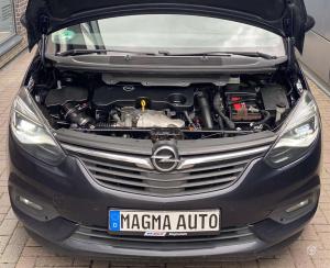 Blue Opel Zafira Tourer 2019 in Marijampole, with an engine capacity of 1.96 L and mileage of 223 thousand km for 8450 €, photo 38 on AUTOMOTO.COM.LV