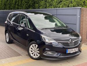 Blue Opel Zafira Tourer 2019 in Marijampole, with an engine capacity of 1.96 L and mileage of 249 thousand km for 8350 €, photo 10 on AUTOMOTO.COM.LV