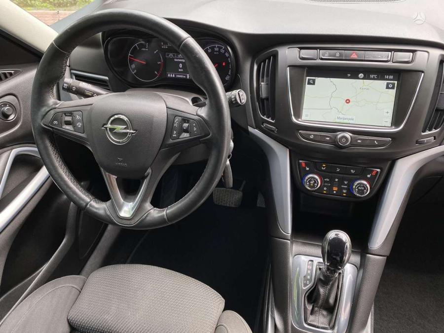 Blue Opel Zafira Tourer 2019 in Marijampole, with an engine capacity of 1.96 L and mileage of 249 thousand km for 8350 €, photo 36 on AUTOMOTO.COM.LV