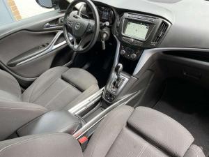 Blue Opel Zafira Tourer 2019 in Marijampole, with an engine capacity of 1.96 L and mileage of 249 thousand km for 8350 €, photo 37 on AUTOMOTO.COM.LV