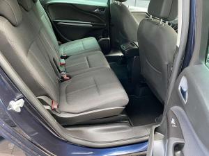 Blue Opel Zafira Tourer 2019 in Marijampole, with an engine capacity of 1.96 L and mileage of 249 thousand km for 8350 €, photo 47 on AUTOMOTO.COM.LV
