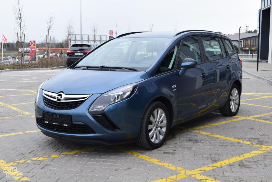 Blue Opel Zafira Tourer 2013 in Vilnius, with an engine capacity of 2.00 L and mileage of 263 thousand km for 4900 €, photo 4 on AUTOMOTO.COM.LV