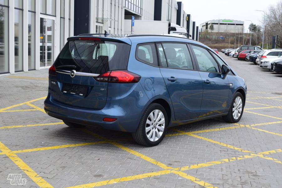 Blue Opel Zafira Tourer 2013 in Vilnius, with an engine capacity of 2.00 L and mileage of 263 thousand km for 4900 €, photo 8 on AUTOMOTO.COM.LV