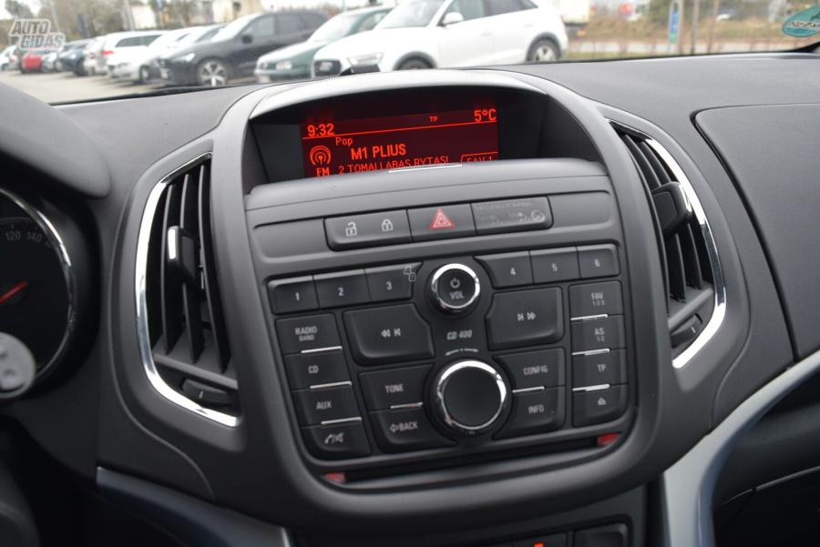 Blue Opel Zafira Tourer 2013 in Vilnius, with an engine capacity of 2.00 L and mileage of 263 thousand km for 4900 €, photo 17 on AUTOMOTO.COM.LV