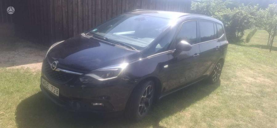 Zils Opel Zafira Tourer 2017 Klaipėda, ar dzinēja tilpumu 1.60 L un nobraukumu 252 tūkst. km par 5600 €, foto 1 vietnē AUTOMOTO.COM.LV