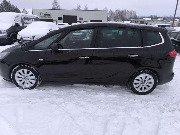 Коричневый Опель Zafira Tourer 2012 в Утена, объемом двигателя 2.00 л и пробегом 277 тыс. км за 4950 €, фото 5 на AUTOMOTO.COM.LV