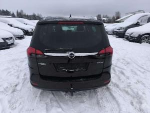 Brown Opel Zafira Tourer 2012 in Utena, with an engine capacity of 2.00 L and mileage of 277 thousand km for 4950 €, photo 7 on AUTOMOTO.COM.LV