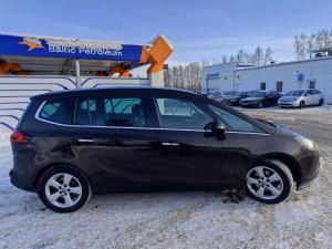 Коричневый Опель Zafira Tourer 2012 в Вильнюс, объемом двигателя 1.96 л и пробегом 255 тыс. км за 5550 €, фото 4 на AUTOMOTO.COM.LV