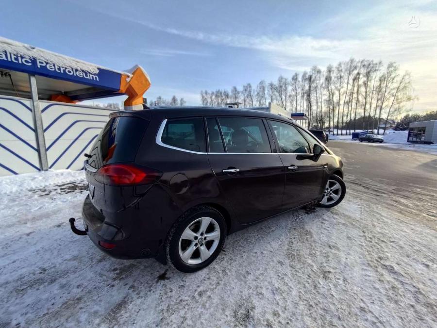 Коричневый Опель Zafira Tourer 2012 в Вильнюс, объемом двигателя 1.96 л и пробегом 255 тыс. км за 5550 €, фото 9 на AUTOMOTO.COM.LV