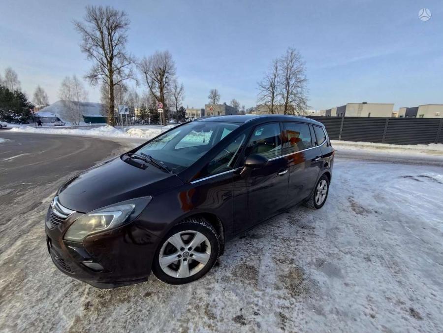 Коричневый Опель Zafira Tourer 2012 в Вильнюс, объемом двигателя 1.96 л и пробегом 255 тыс. км за 5550 €, фото 22 на AUTOMOTO.COM.LV