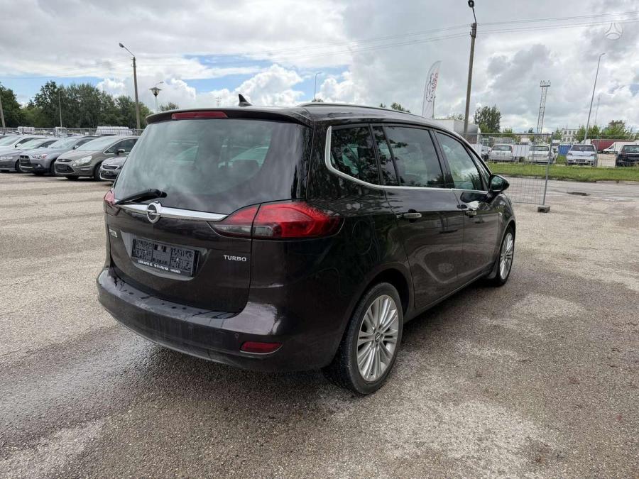 Коричневый Опель Zafira Tourer 2012 в Мариямполе, объемом двигателя 1.40 л и пробегом 190 тыс. км за 4250 €, фото 5 на AUTOMOTO.COM.LV
