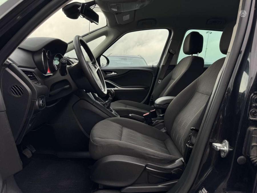 Коричневый Опель Zafira Tourer 2012 в Вильнюс, объемом двигателя 1.96 л и пробегом 162 тыс. км за 4890 €, фото 15 на AUTOMOTO.COM.LV