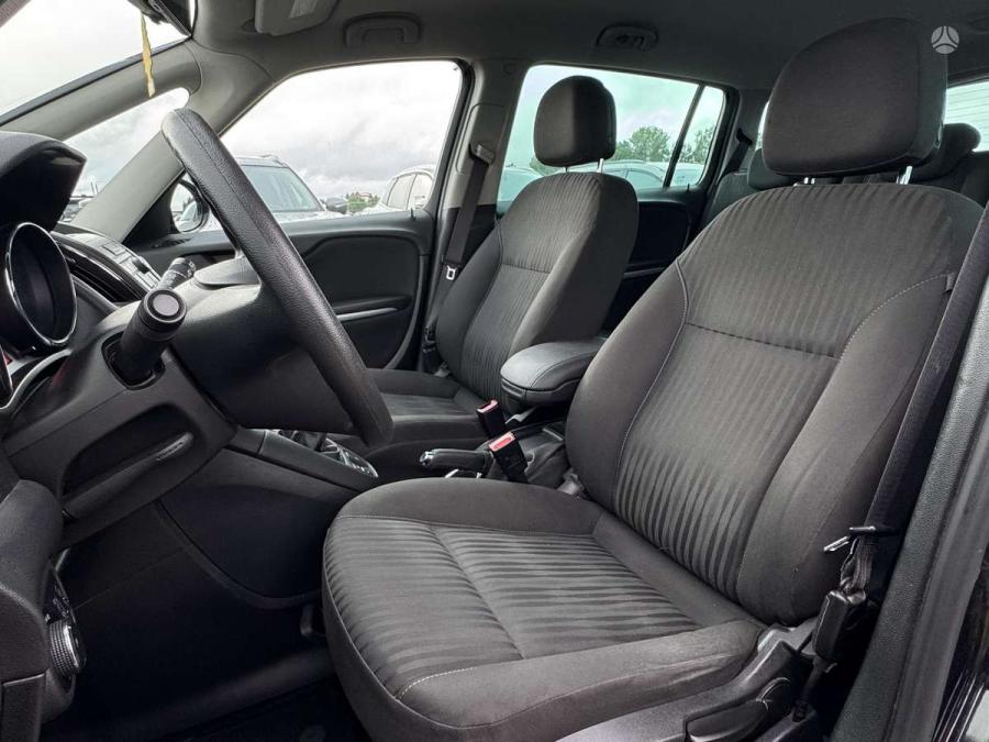 Коричневый Опель Zafira Tourer 2012 в Вильнюс, объемом двигателя 1.96 л и пробегом 162 тыс. км за 4890 €, фото 16 на AUTOMOTO.COM.LV