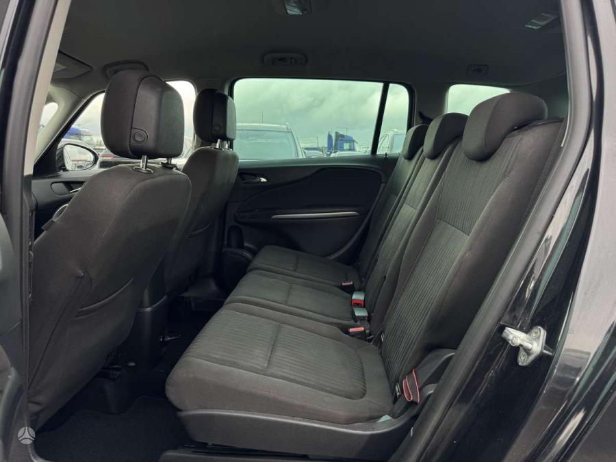 Коричневый Опель Zafira Tourer 2012 в Вильнюс, объемом двигателя 1.96 л и пробегом 162 тыс. км за 4890 €, фото 18 на AUTOMOTO.COM.LV