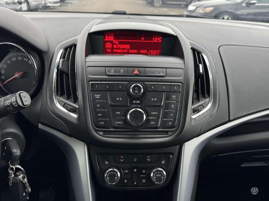 Коричневый Опель Zafira Tourer 2012 в Вильнюс, объемом двигателя 1.96 л и пробегом 162 тыс. км за 4890 €, фото 25 на AUTOMOTO.COM.LV