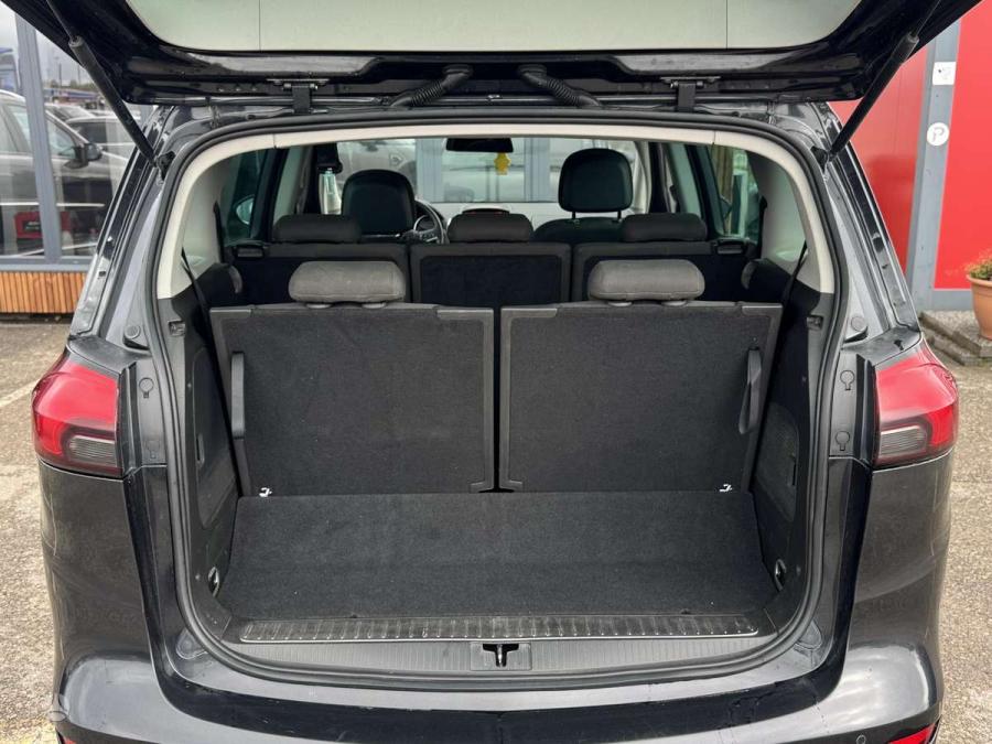 Коричневый Опель Zafira Tourer 2012 в Вильнюс, объемом двигателя 1.96 л и пробегом 162 тыс. км за 4890 €, фото 29 на AUTOMOTO.COM.LV