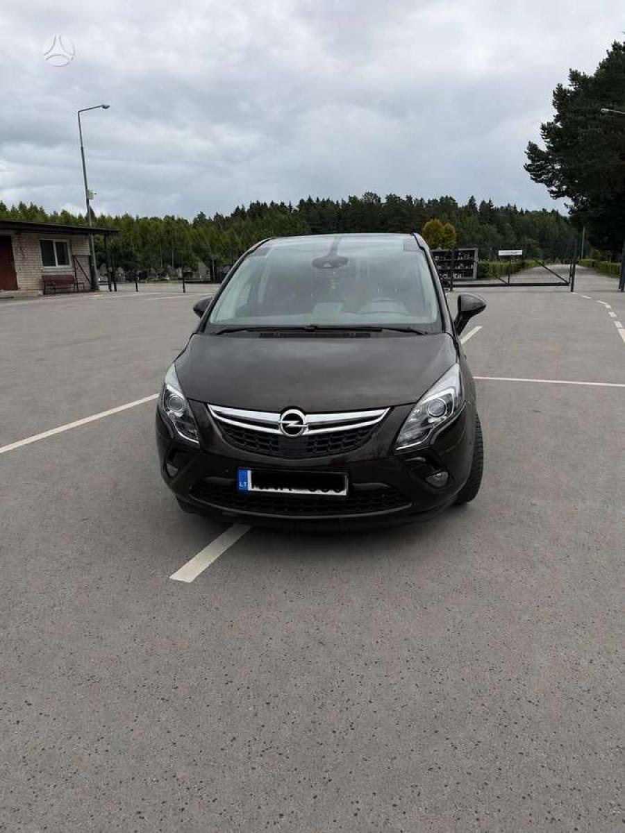 Brown Opel Zafira Tourer 2012 in Taurage, with an engine capacity of 1.96 L and mileage of 268 thousand km for 5850 €, photo 12 on AUTOMOTO.COM.LV