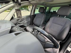Brown Opel Zafira Tourer 2012 in Taurage, with an engine capacity of 1.96 L and mileage of 268 thousand km for 5850 €, photo 20 on AUTOMOTO.COM.LV