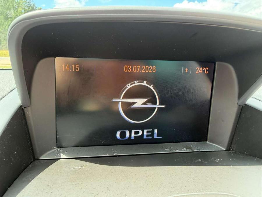 Brown Opel Zafira Tourer 2012 in Taurage, with an engine capacity of 1.96 L and mileage of 268 thousand km for 5850 €, photo 24 on AUTOMOTO.COM.LV