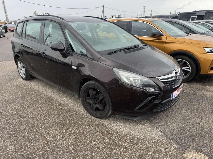 Коричневый Опель Zafira Tourer 2012 в Каунас, объемом двигателя 1.96 л и пробегом 285 тыс. км за 2850 €, фото 3 на AUTOMOTO.COM.LV