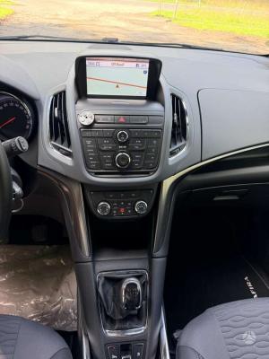 Коричневый Опель Zafira Tourer 2012 в Таураге, объемом двигателя 1.96 л и пробегом 179 тыс. км за 4999 €, фото 21 на AUTOMOTO.COM.LV