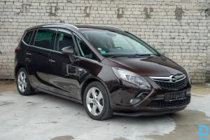 Коричневый Опель Zafira Tourer 2012 в Лиепая, объемом двигателя 2.00 л и пробегом 271 тыс. км за 6500 €, фото  на AUTOMOTO.COM.LV