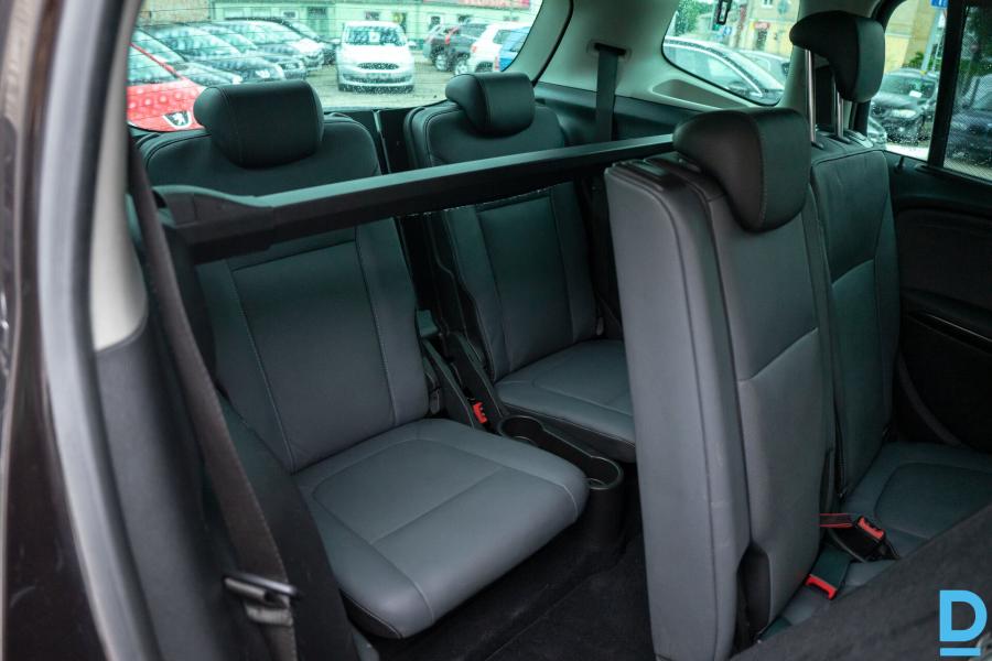 Коричневый Опель Zafira Tourer 2012 в Лиепая, объемом двигателя 2.00 л и пробегом 271 тыс. км за 6500 €, фото 8 на AUTOMOTO.COM.LV
