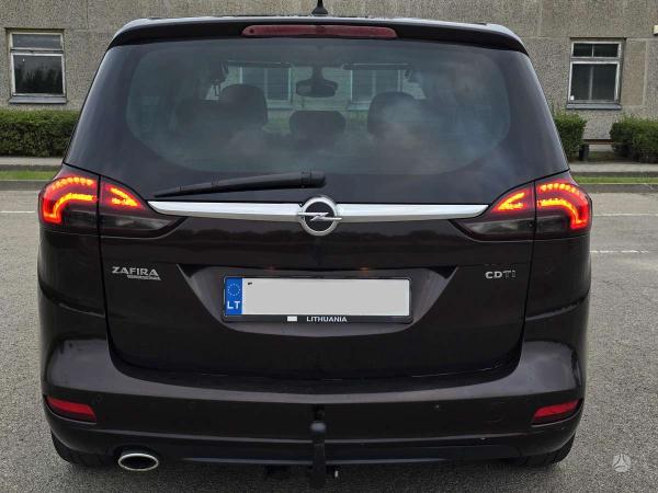 Коричневый Опель Zafira Tourer 2012 в Шяуляй, объемом двигателя 1.96 л и пробегом 320 тыс. км за 4250 €, фото 9 на AUTOMOTO.COM.LV