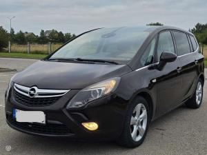 Brown Opel Zafira Tourer 2012 in Siauliai, with an engine capacity of 1.96 L and mileage of 320 thousand km for 4250 €, photo 15 on AUTOMOTO.COM.LV