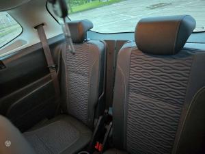 Brown Opel Zafira Tourer 2012 in Siauliai, with an engine capacity of 1.96 L and mileage of 320 thousand km for 4250 €, photo 38 on AUTOMOTO.COM.LV
