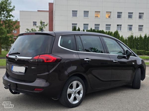 Коричневый Опель Zafira Tourer 2012 в Шяуляй, объемом двигателя 2.00 л и пробегом 320 тыс. км за 4300 €, фото 7 на AUTOMOTO.COM.LV