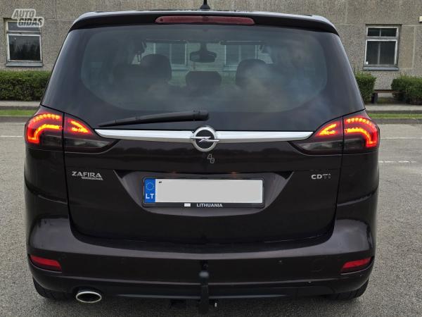 Коричневый Опель Zafira Tourer 2012 в Шяуляй, объемом двигателя 2.00 л и пробегом 320 тыс. км за 4300 €, фото 10 на AUTOMOTO.COM.LV