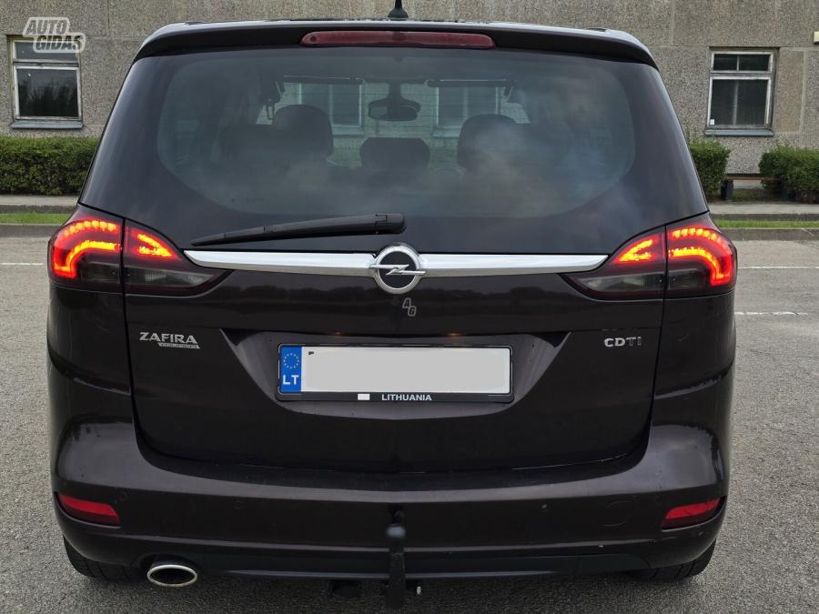 Коричневый Опель Zafira Tourer 2012 в Шяуляй, объемом двигателя 2.00 л и пробегом 320 тыс. км за 4300 €, фото 10 на AUTOMOTO.COM.LV