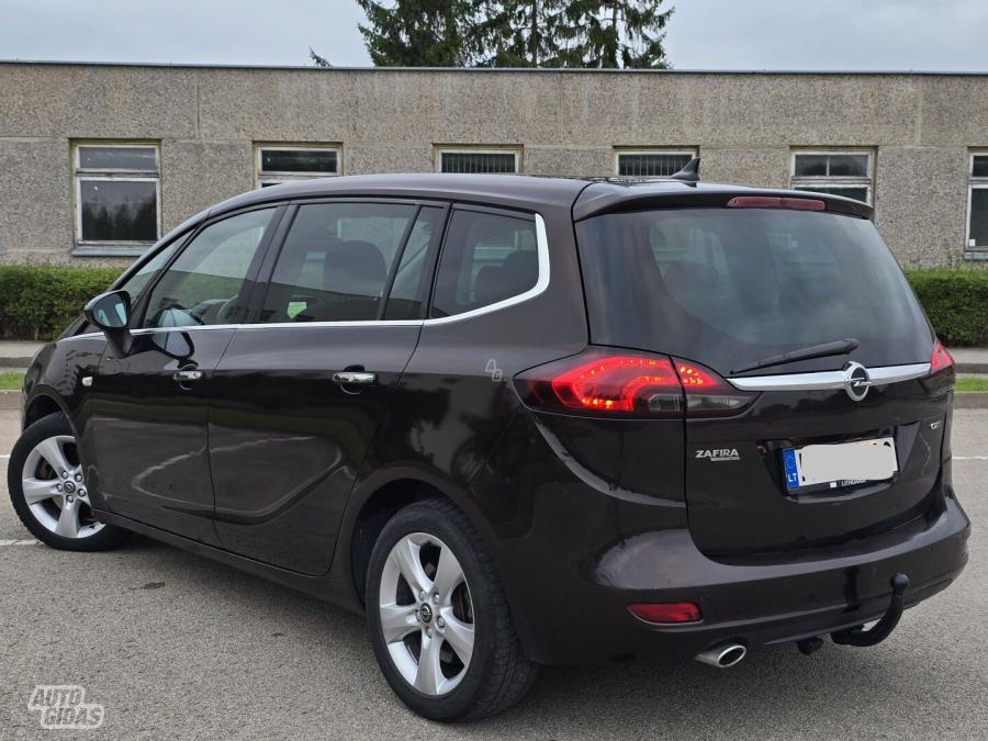 Коричневый Опель Zafira Tourer 2012 в Шяуляй, объемом двигателя 2.00 л и пробегом 320 тыс. км за 4300 €, фото 12 на AUTOMOTO.COM.LV