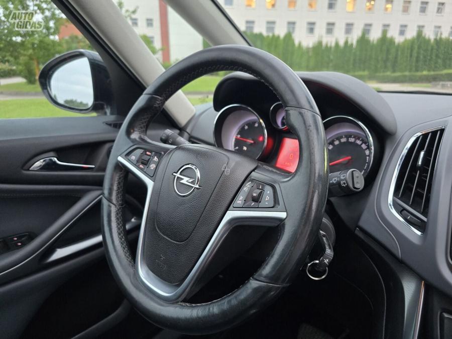 Коричневый Опель Zafira Tourer 2012 в Шяуляй, объемом двигателя 2.00 л и пробегом 320 тыс. км за 4300 €, фото 22 на AUTOMOTO.COM.LV