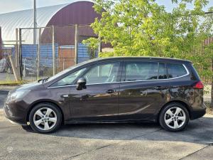 Brūns Opel Zafira Tourer 2013 Šauļi, ar dzinēja tilpumu 1.60 L un nobraukumu 276 tūkst. km par 2500 €, foto 3 vietnē AUTOMOTO.COM.LV